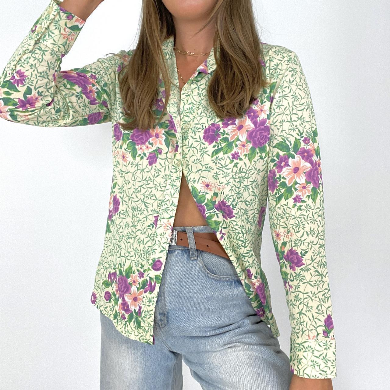 70s Botanical Floral Button Down Blouse Size... - Depop