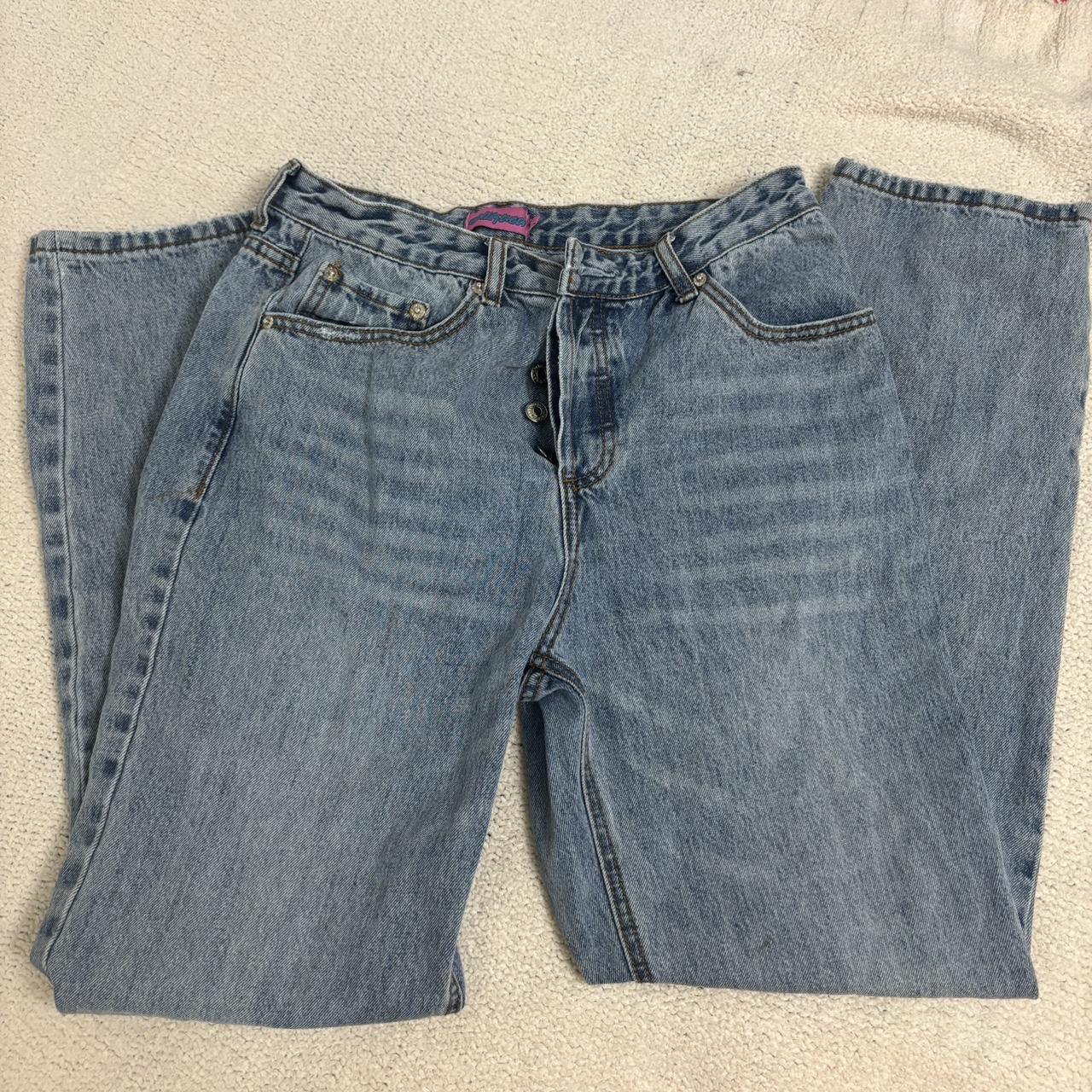 edikted mom jeans fit mid rise - Depop