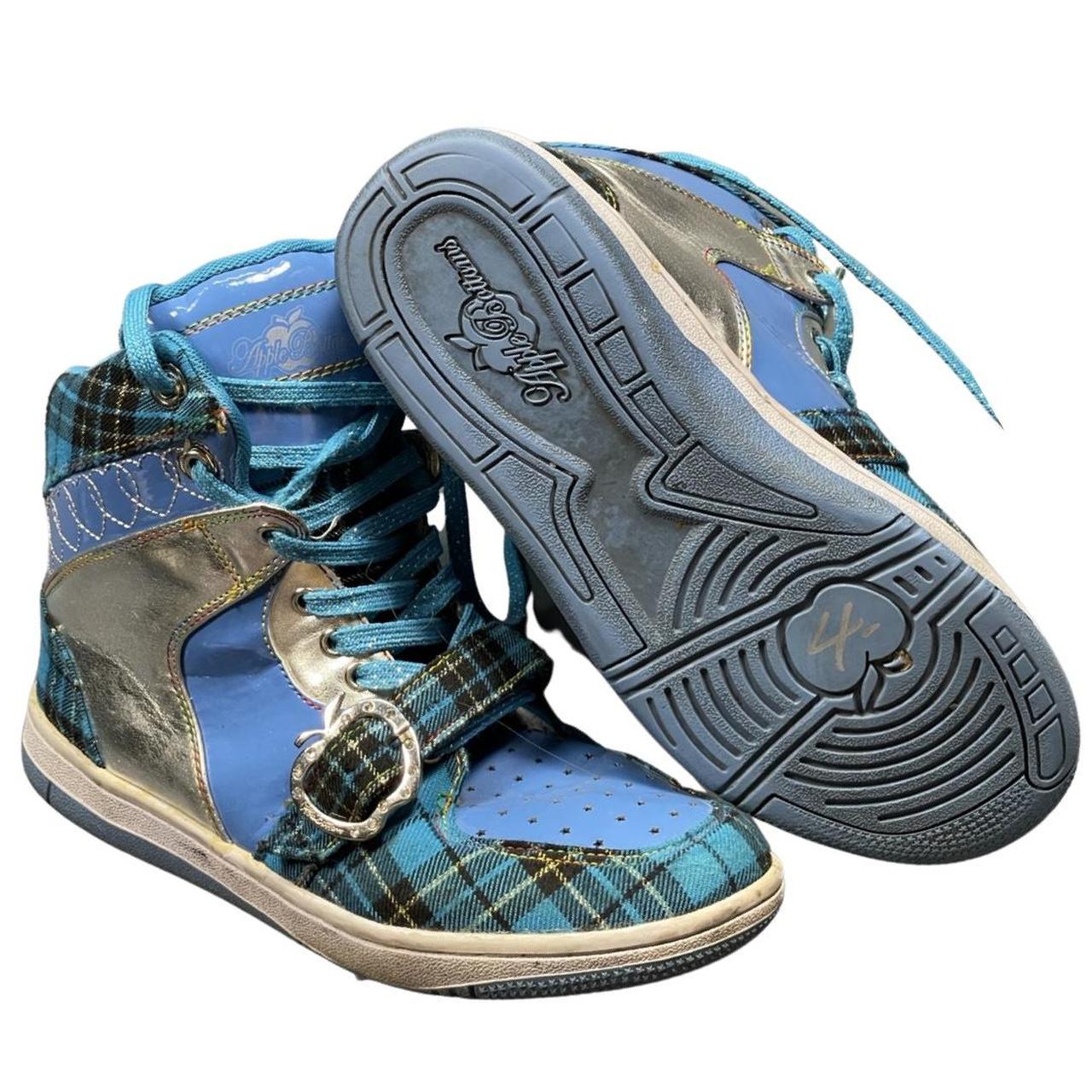 scene kid apple bottoms shoes cool 2000’s skater... - Depop