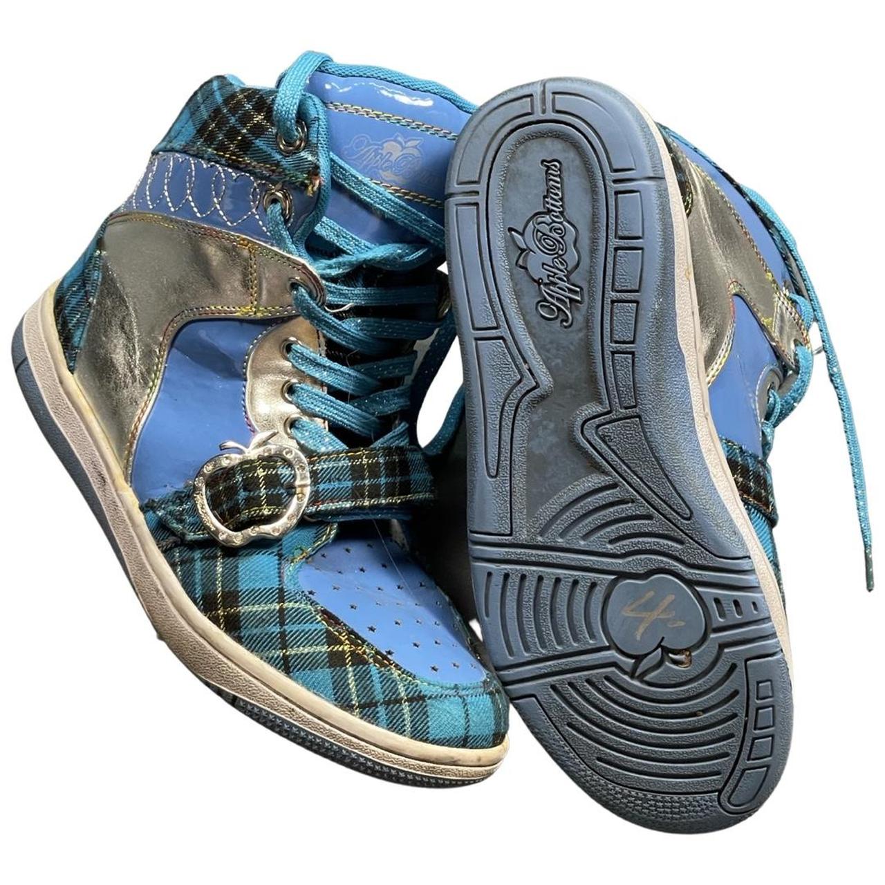 scene kid apple bottoms shoes cool 2000’s skater... - Depop