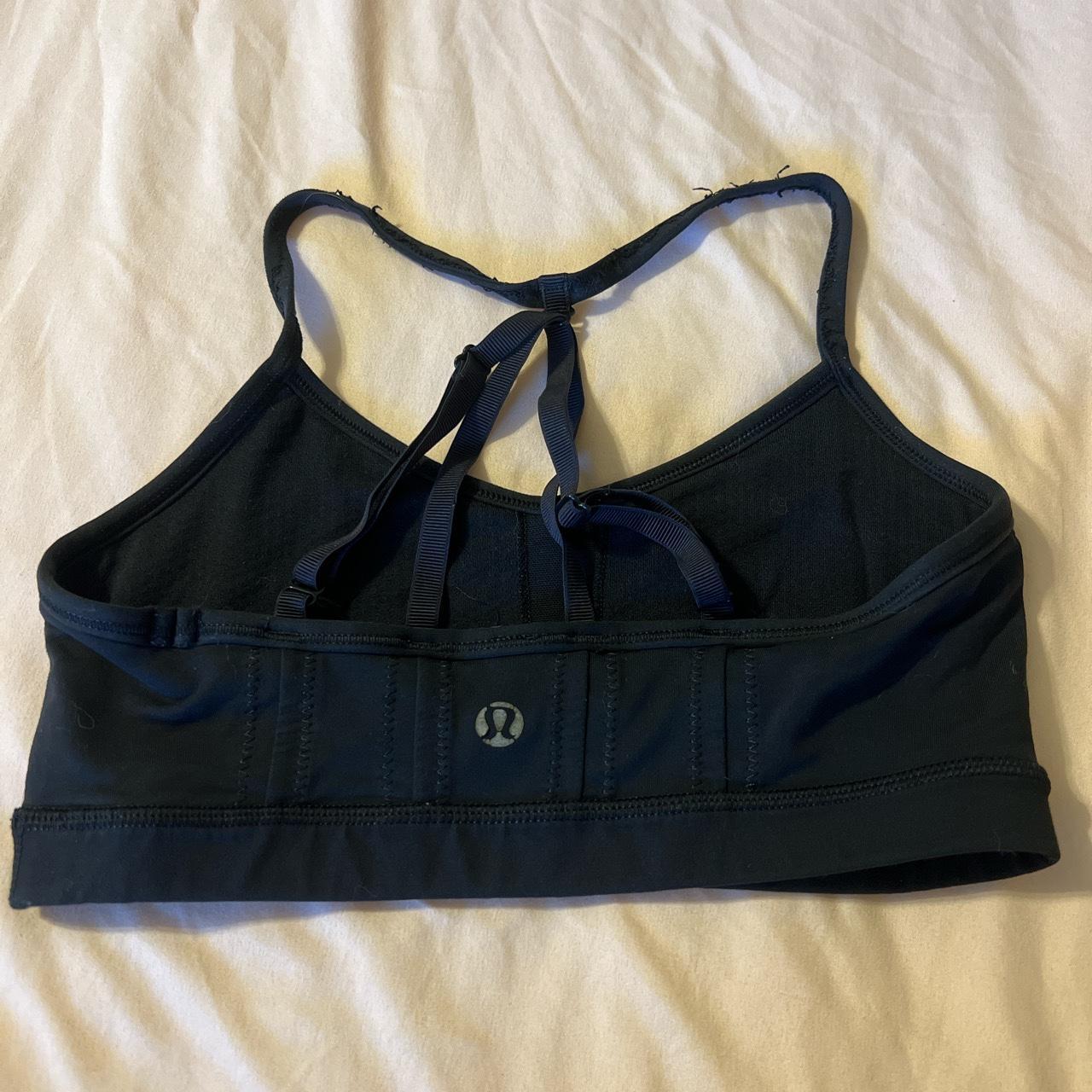 Black Lululemon sports bra Adjustable straps Size 2 - Depop