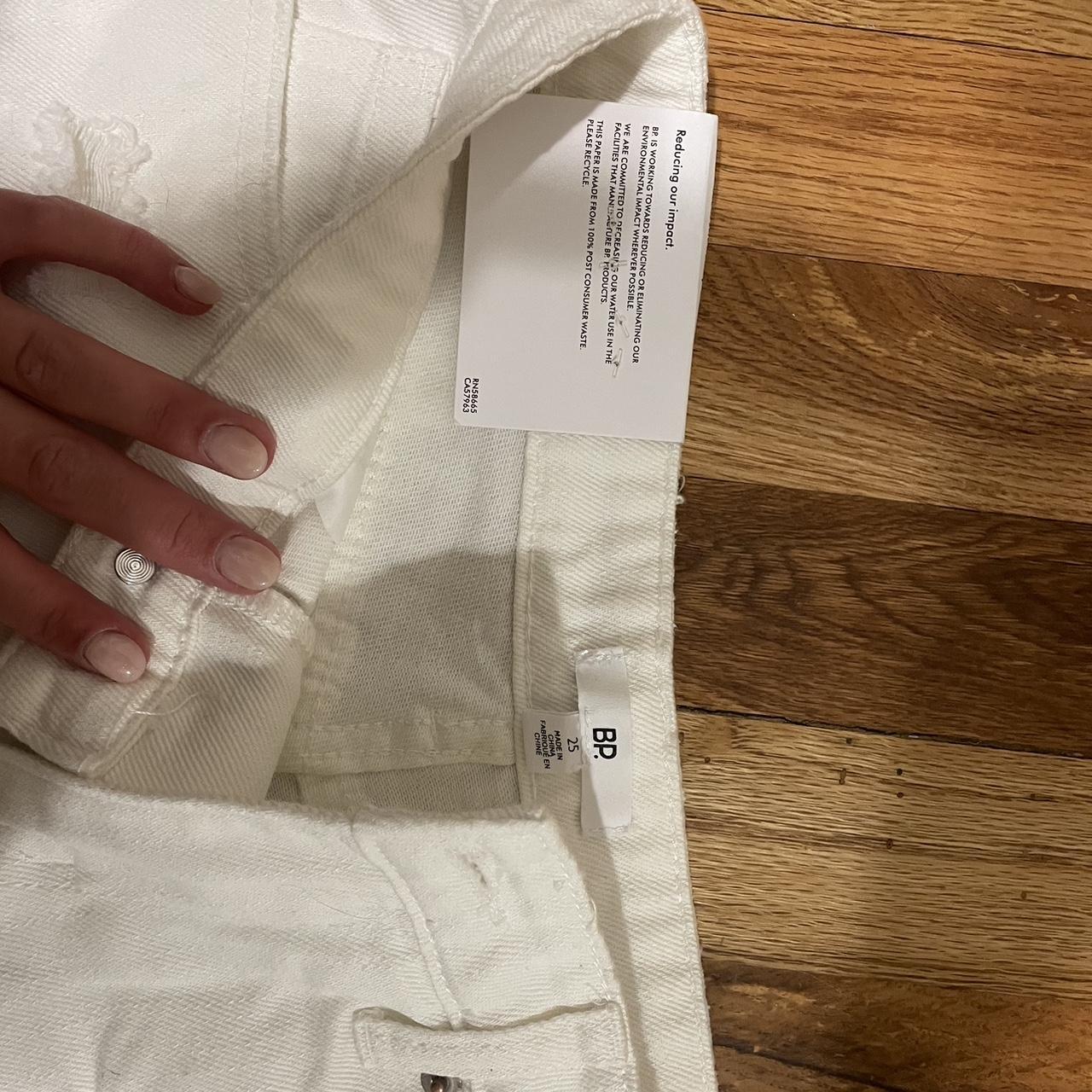 BP Women's White Shorts | Depop