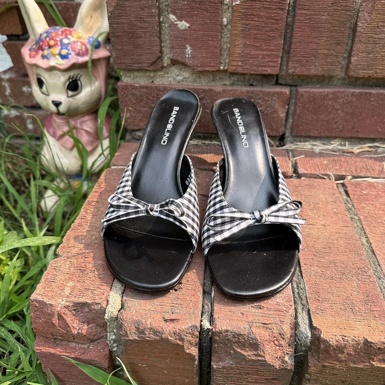 vintage kitten heel open toe plaid heels in great... - Depop