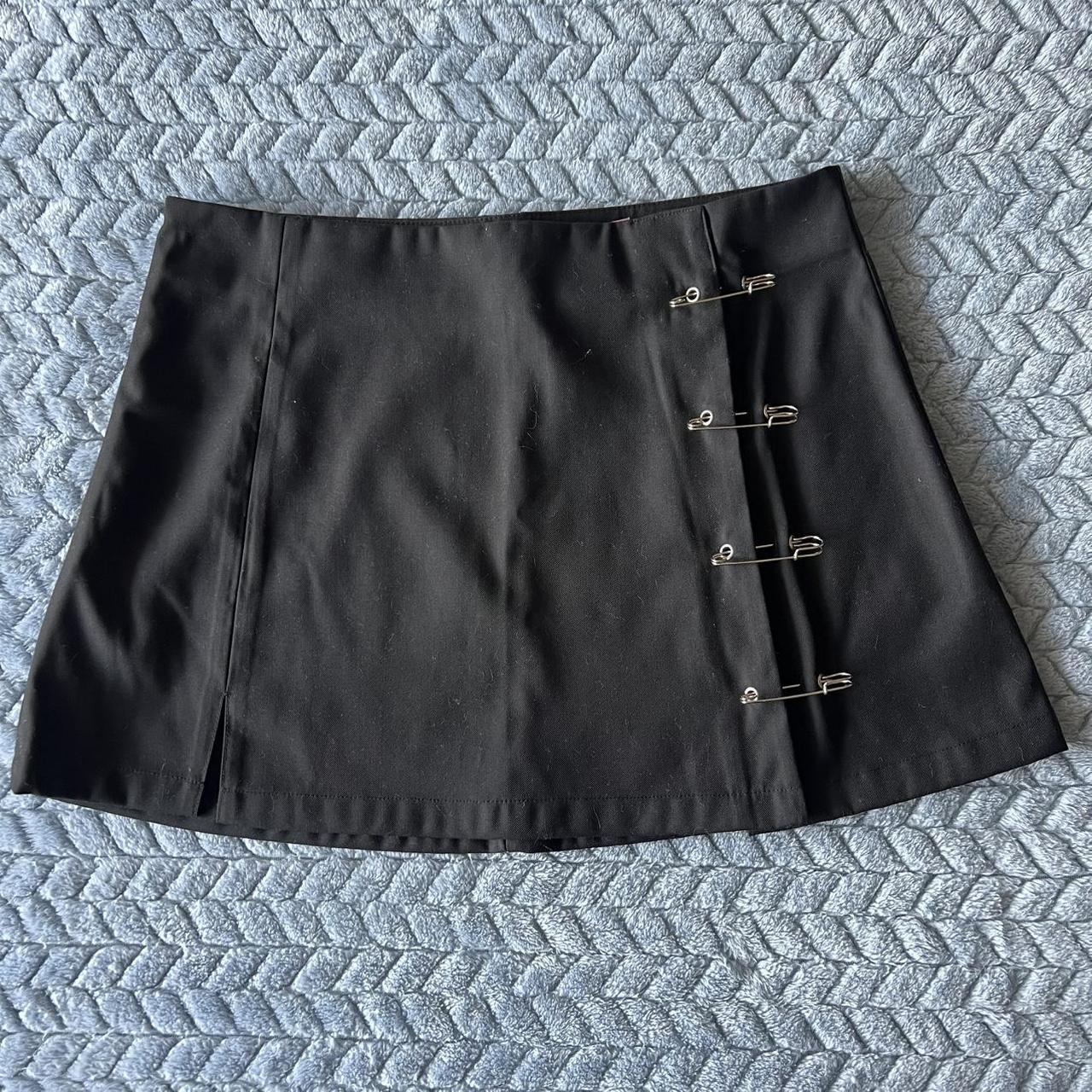 unif pin collins skirt | Depop