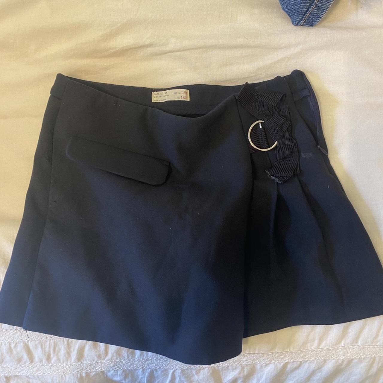 zara mini skort - size xs women’s - FREE... - Depop