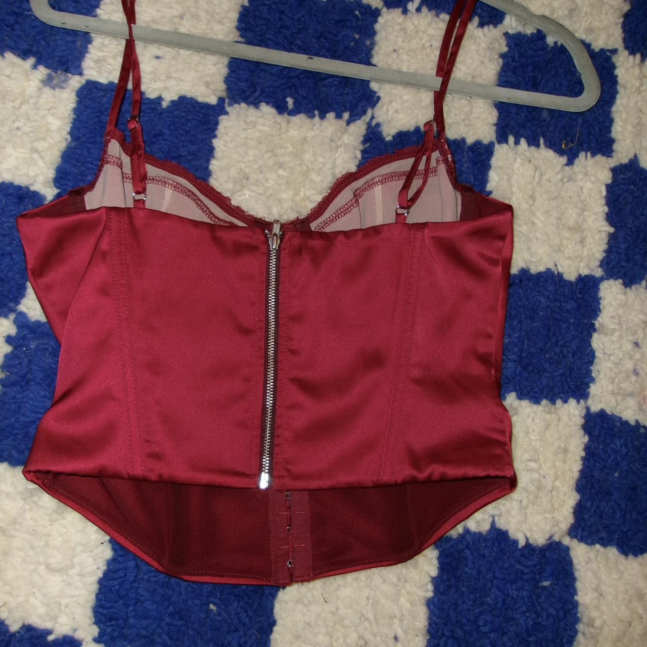💌red cropped corset from white fox boutique💌 Size:... - Depop