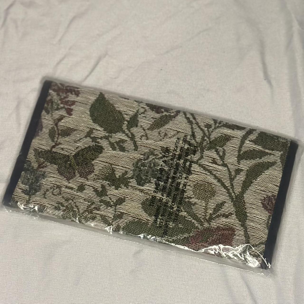 Floral tote bag with matching unopened wallet.... - Depop
