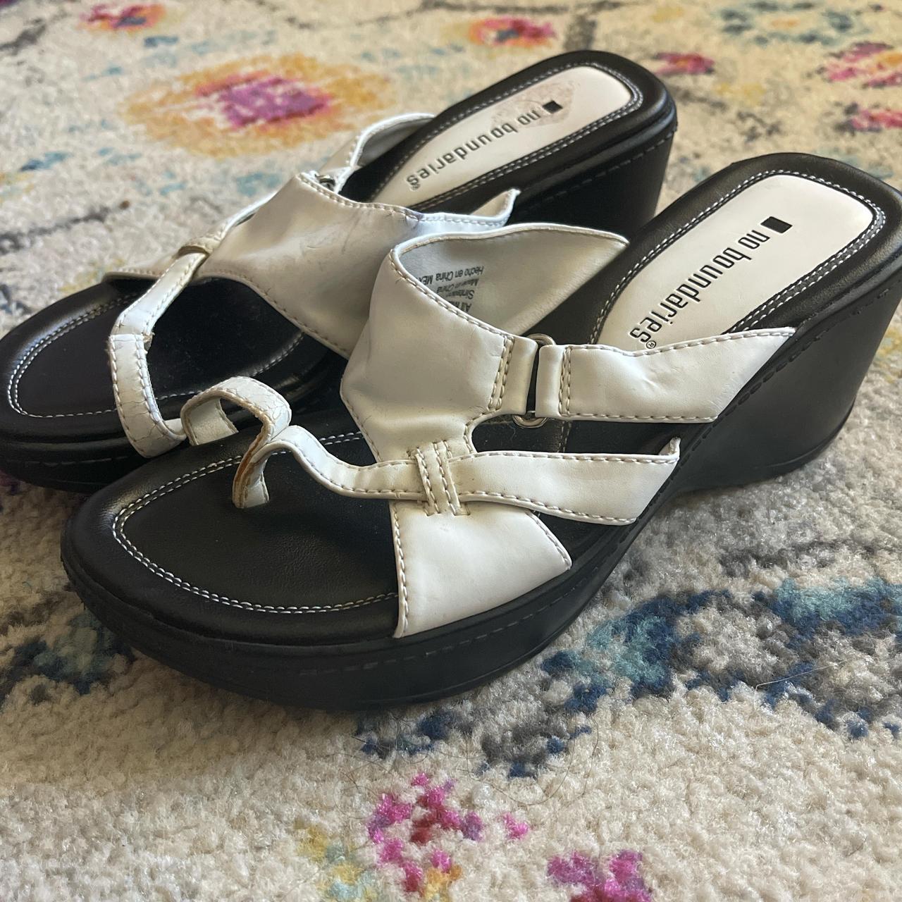 Cute vintage white and black wedges #wedges #y2k - Depop