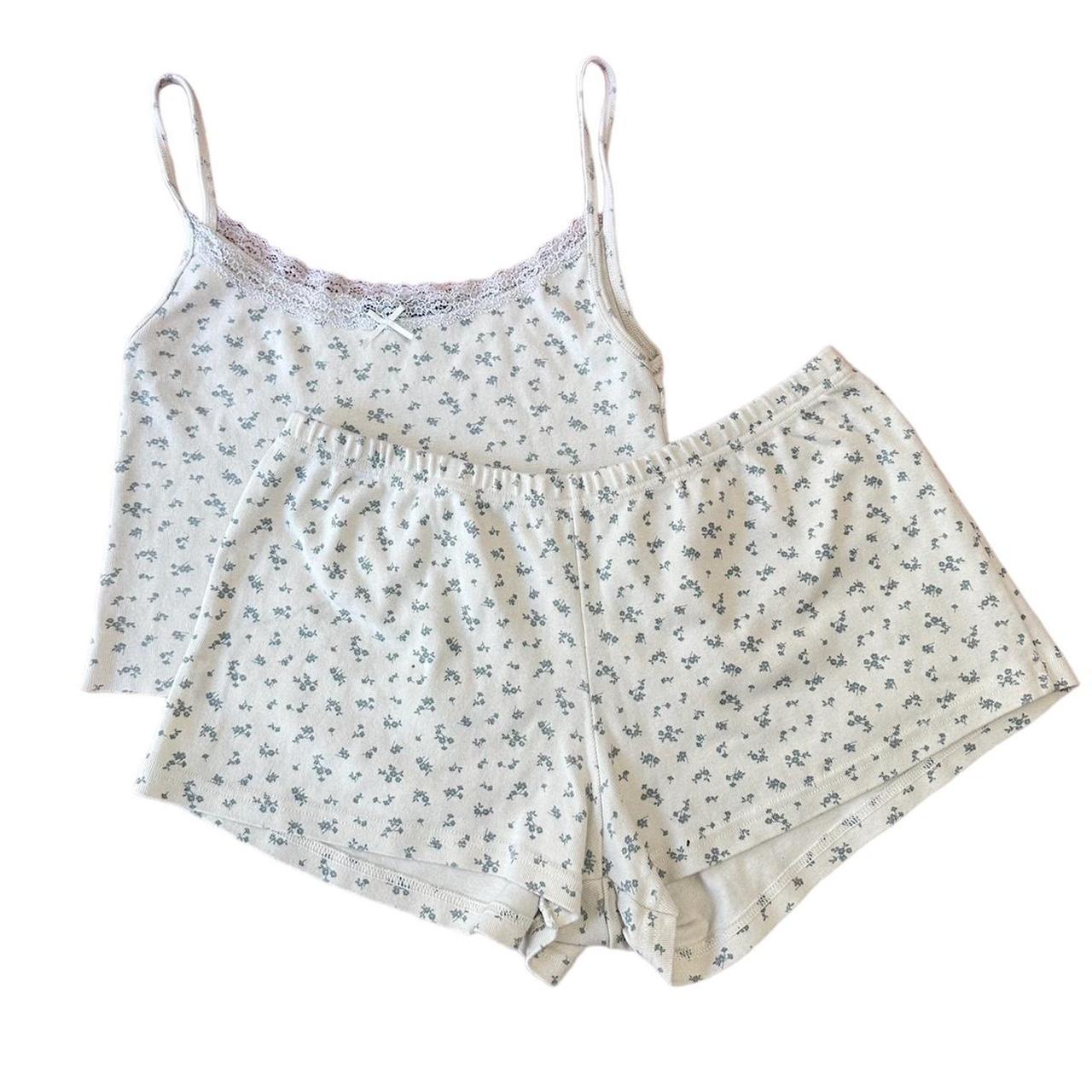 🤍 brandy melville skylar floral pj matching set 🤍... - Depop