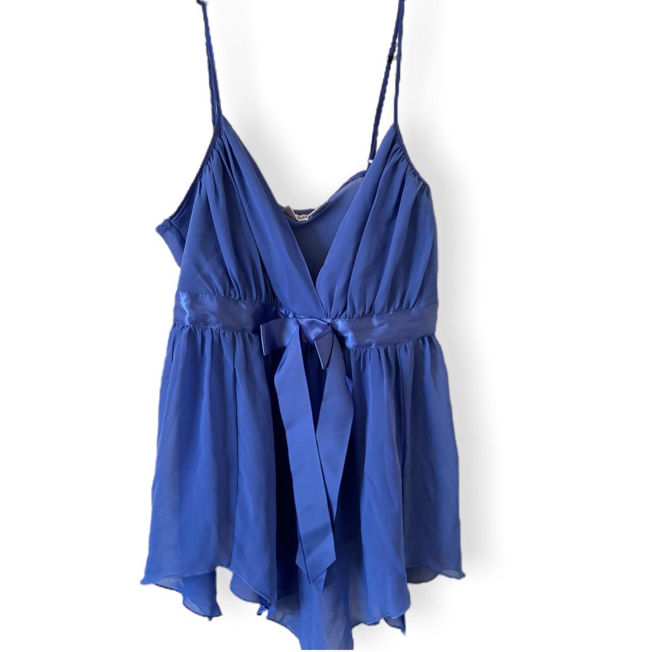 Gorgeous periwinkle babydoll tunic top by Fredericks... - Depop