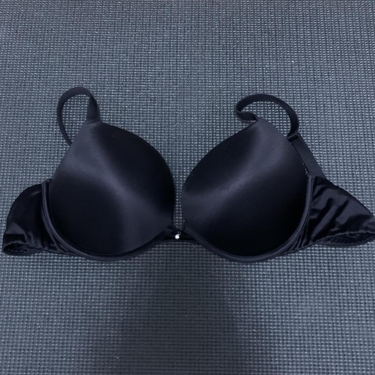 women’s plain black silky bra! • no tags but fits a... - Depop