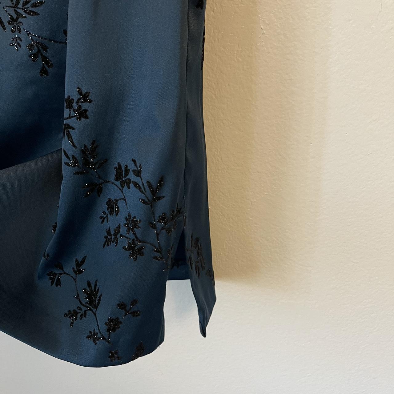 My Michelle Floral Midi/Mini Dress🖤 Velvet flower... - Depop