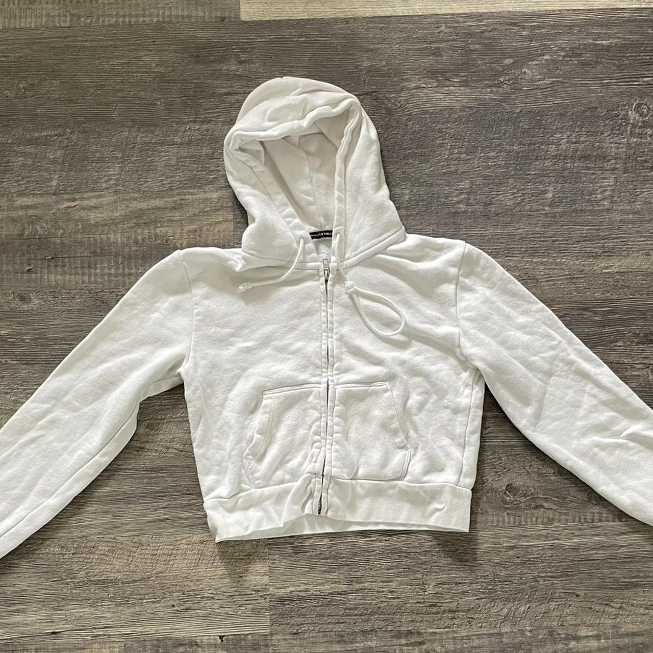 Brandy Melville Women's White Jacket | Depop