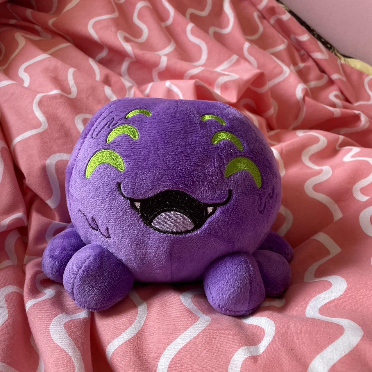 charlieslimecicle halloween slime spider youtooz... - Depop