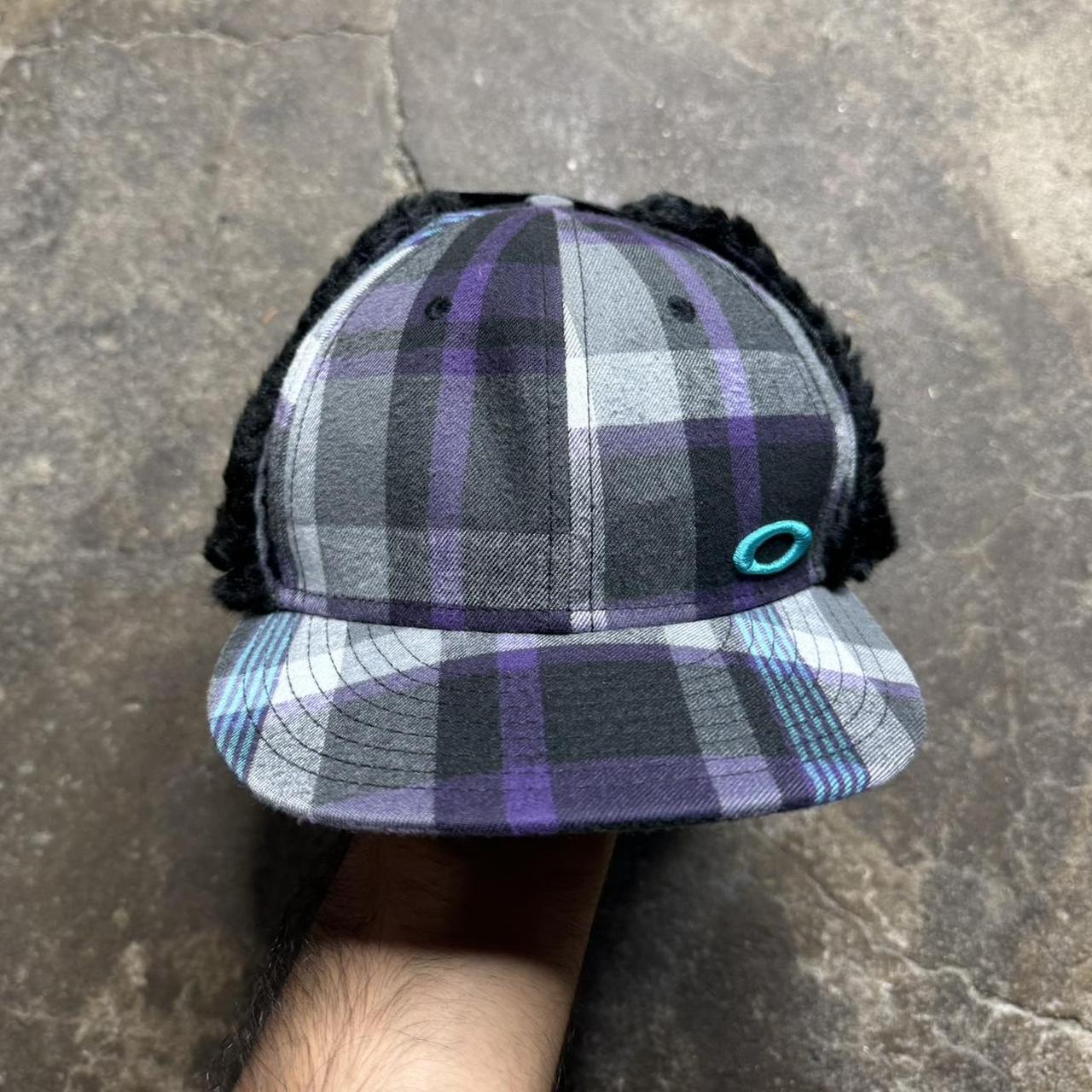 Sick Vintage Oakley Trapper Hat Good Colors 7... - Depop