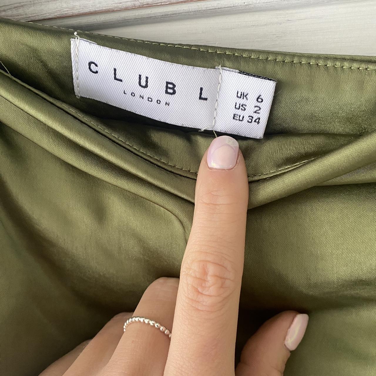 Club London gorgeous emerald dress size 6. Used... - Depop