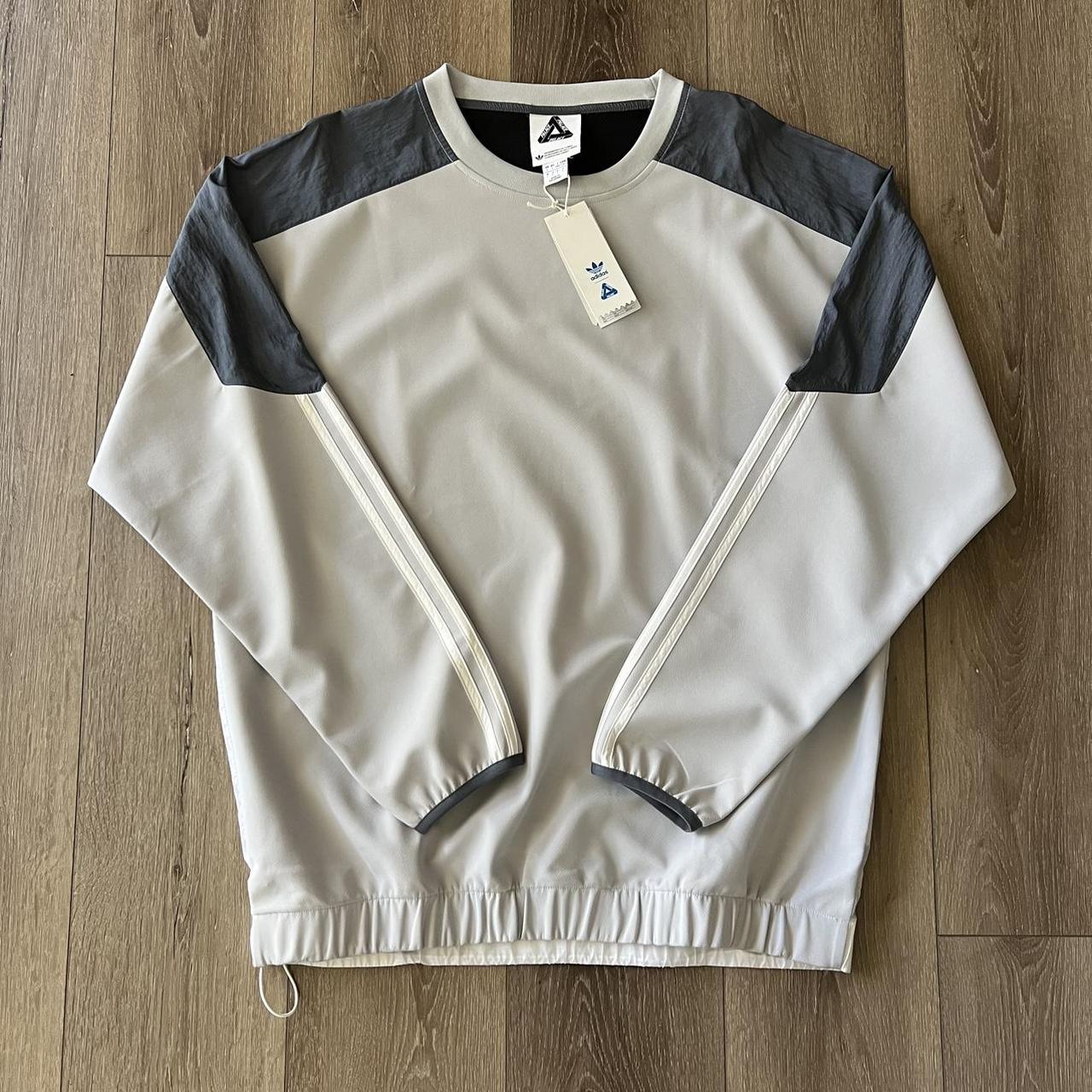 Palace Men's Grey Jacket | Depop