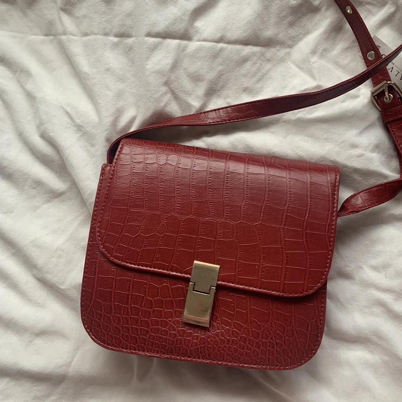 Red leather side handbag - Depop