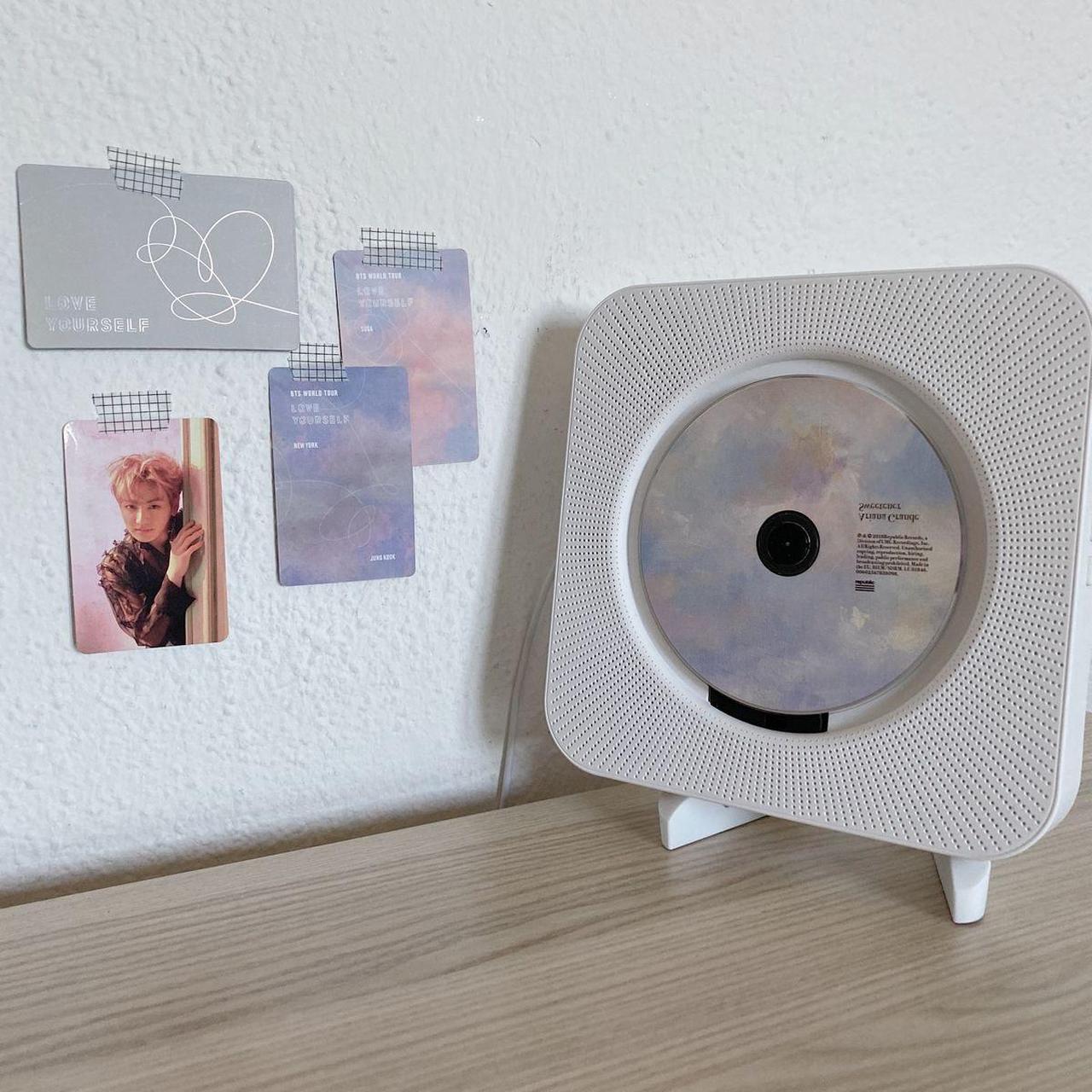 kpop cd player like new - Depop