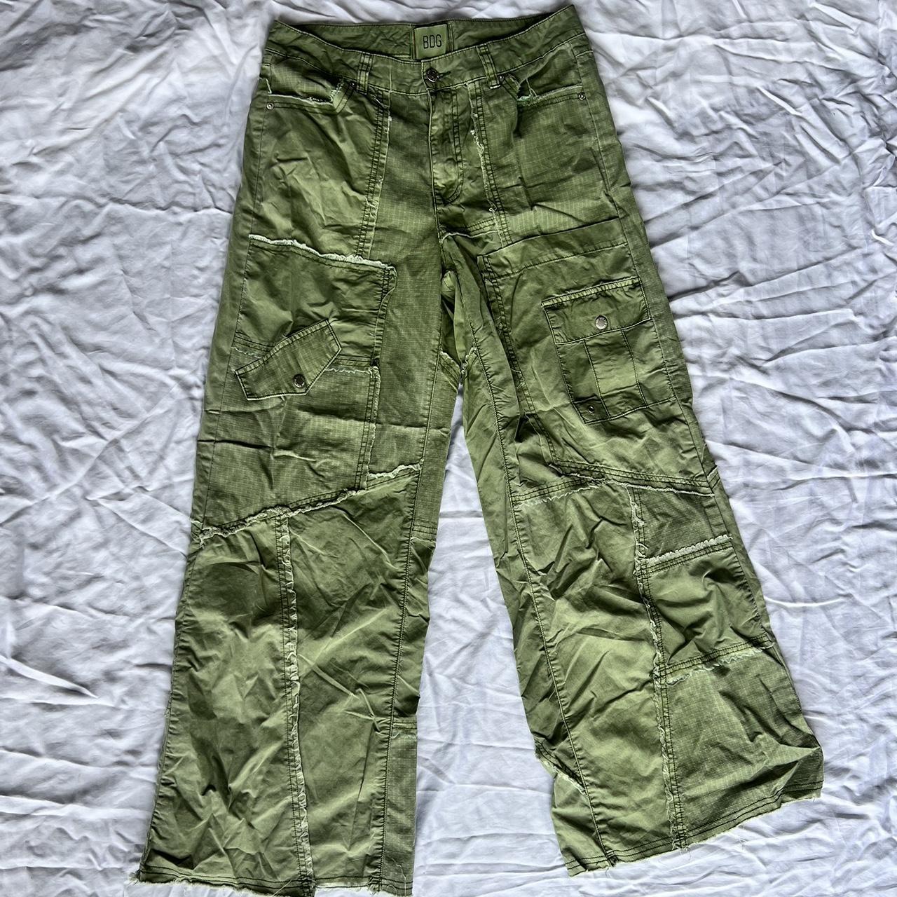combat green BDG cargo baggy wide leg pants - Depop