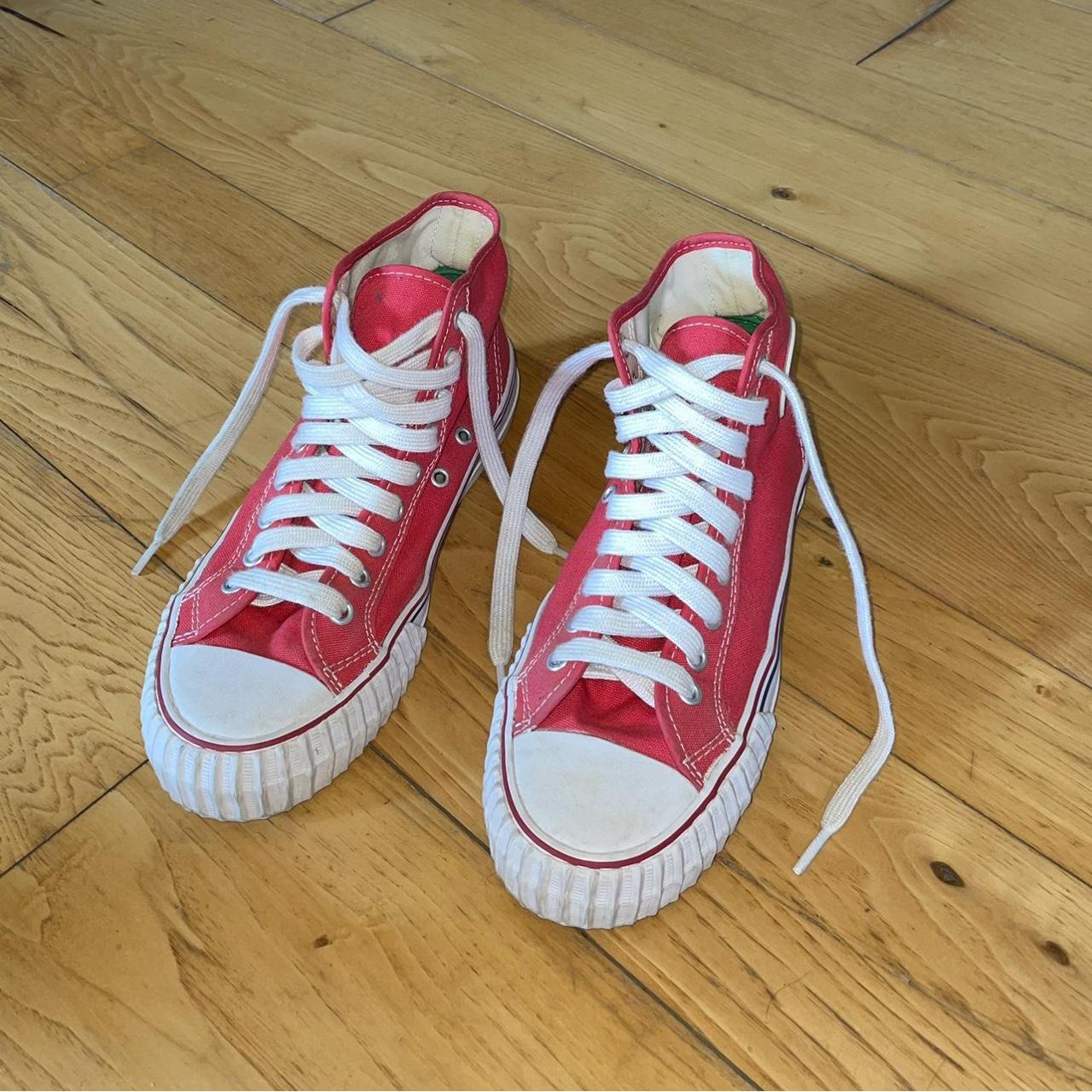 Men's Red Trainers | Depop