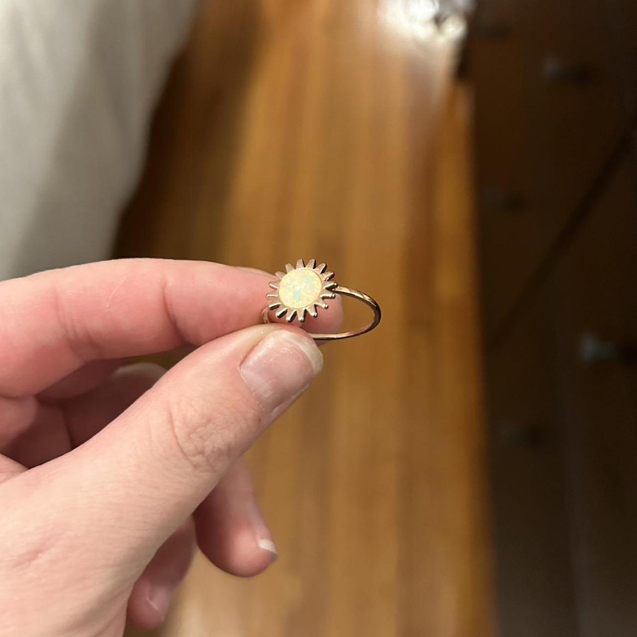 Rose gold sun ring, size 8! Lightly used, in perfect... - Depop