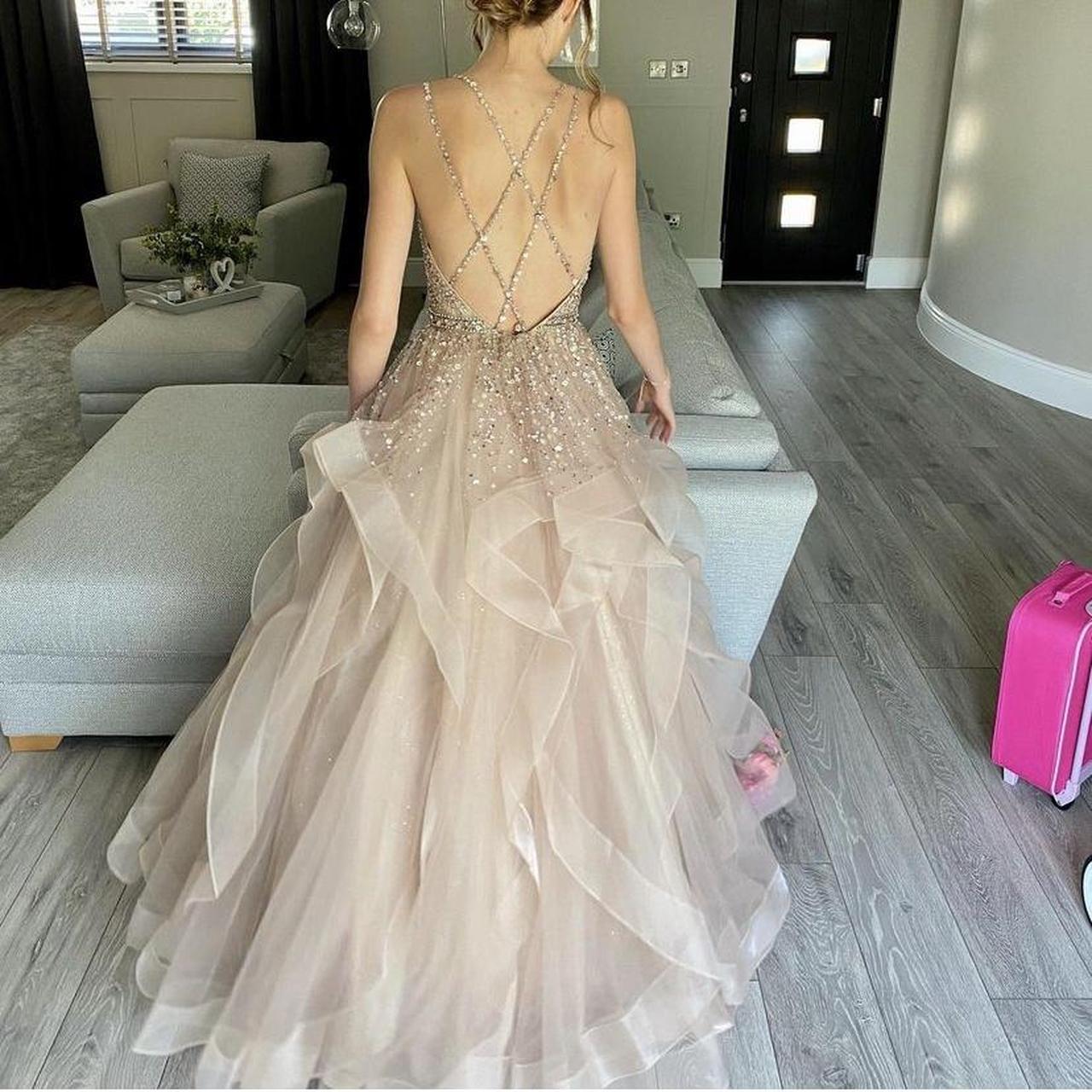 Fancy frox prom dress paid 550 Size 4- has been... - Depop