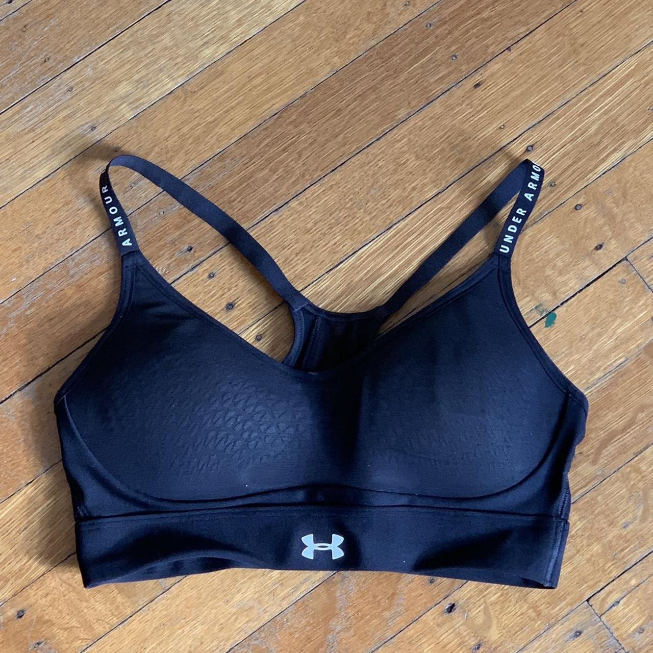 UNDER ARMOR black sports bra xs - Depop