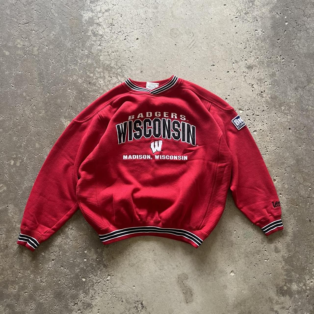 Vintage 90s wisconsin badgers crewneck Amazing... - Depop