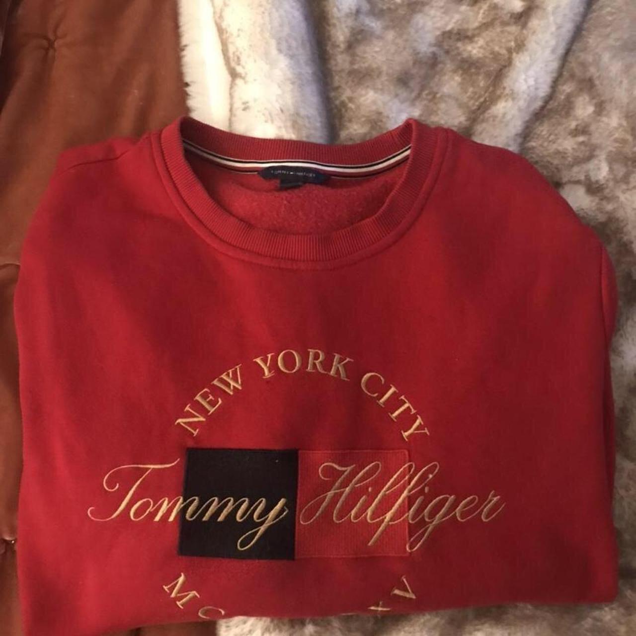 Tommy Hilfiger Crewneck Size XL - Depop