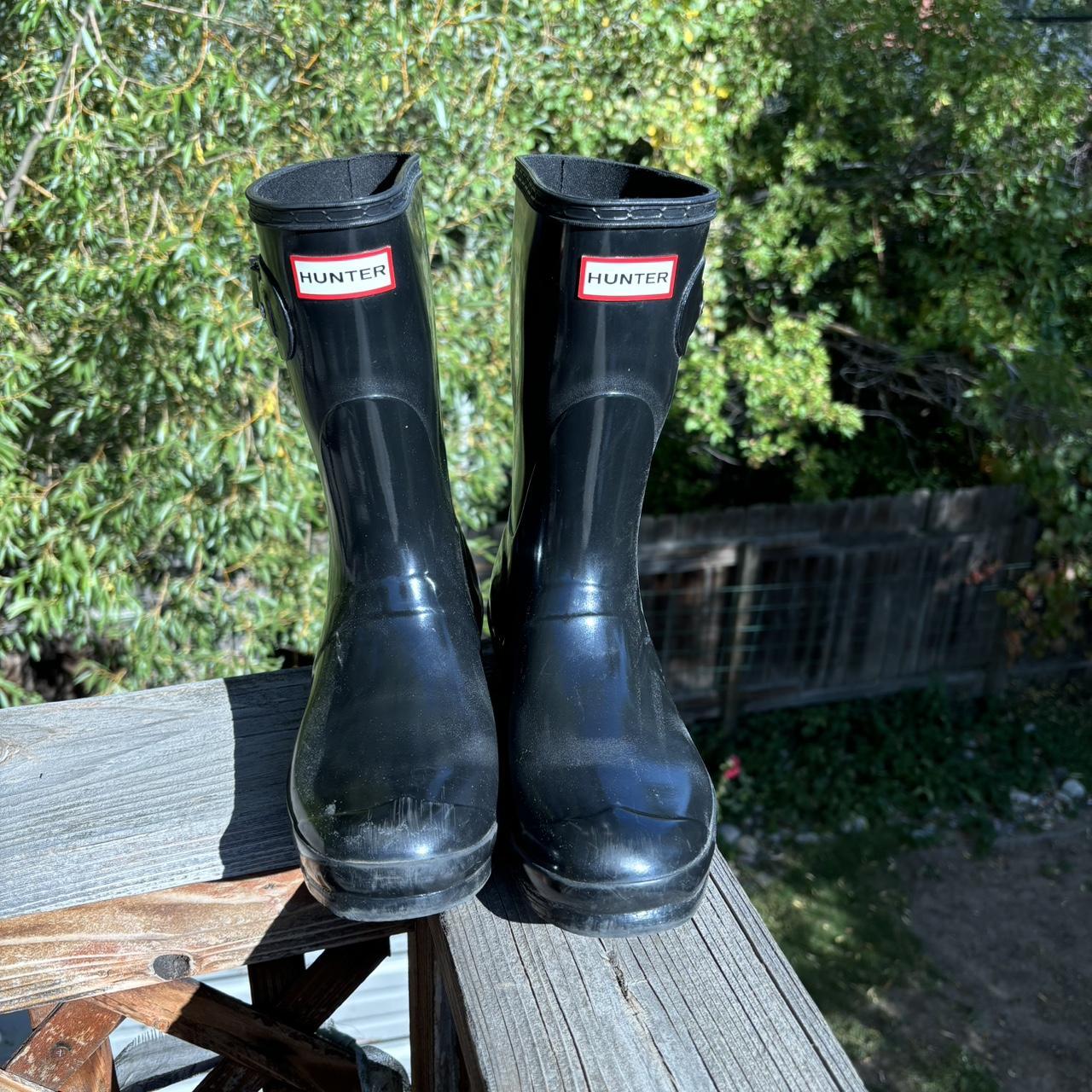 Hunter women’s original short gloss black rain boots... - Depop