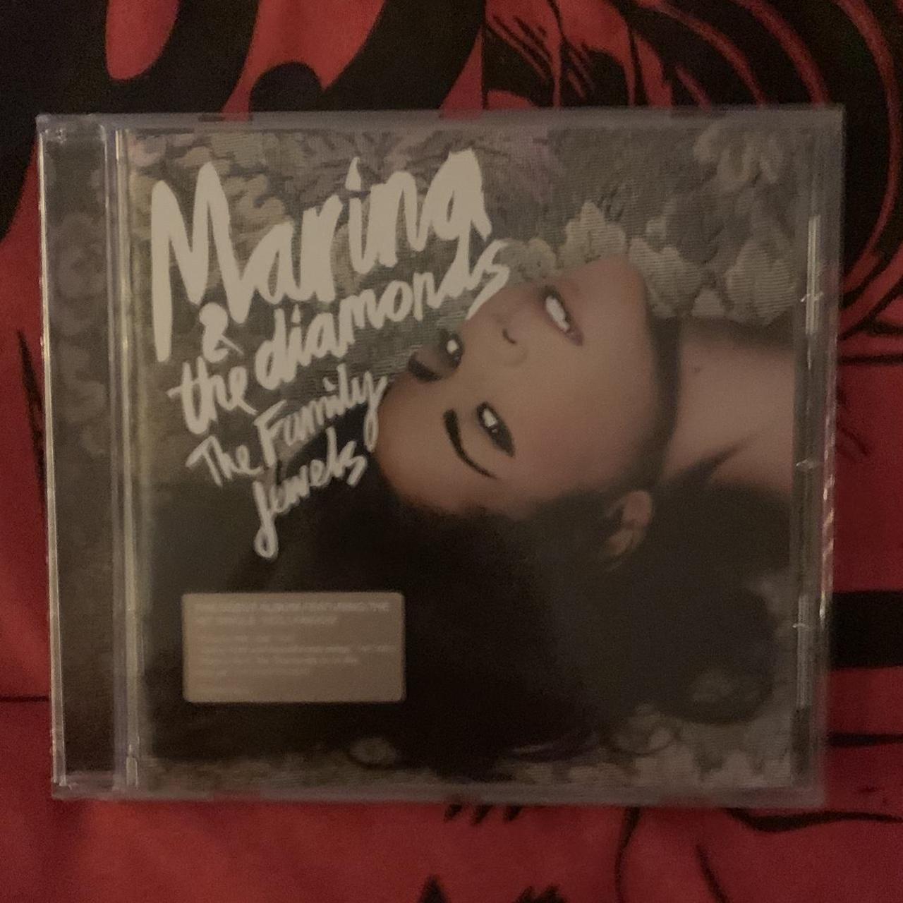 MARINA AND DIAMONDS-THE FAMILY JEWELS cd// good... - Depop