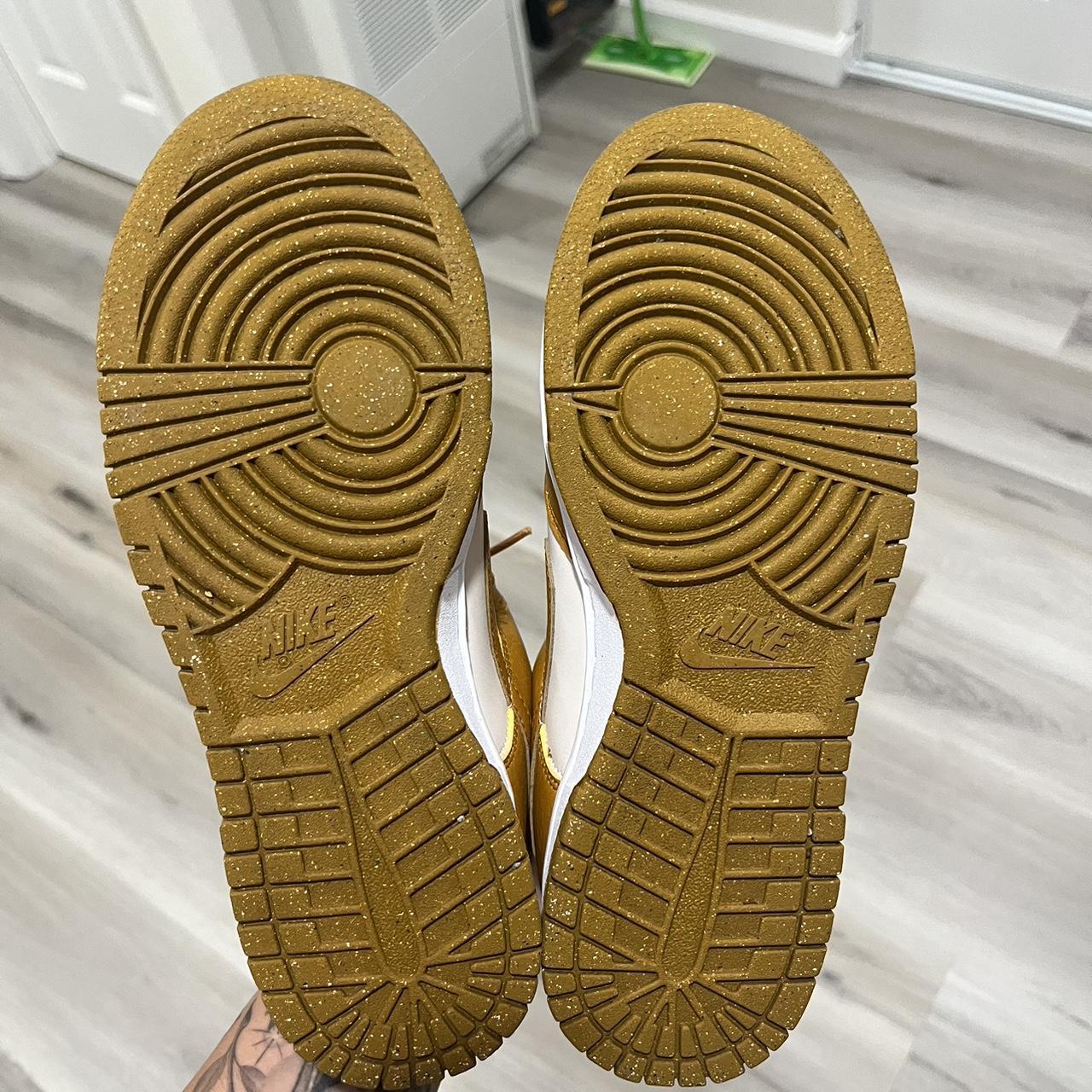 Used woman nike dunks worn a couple of times , not... - Depop