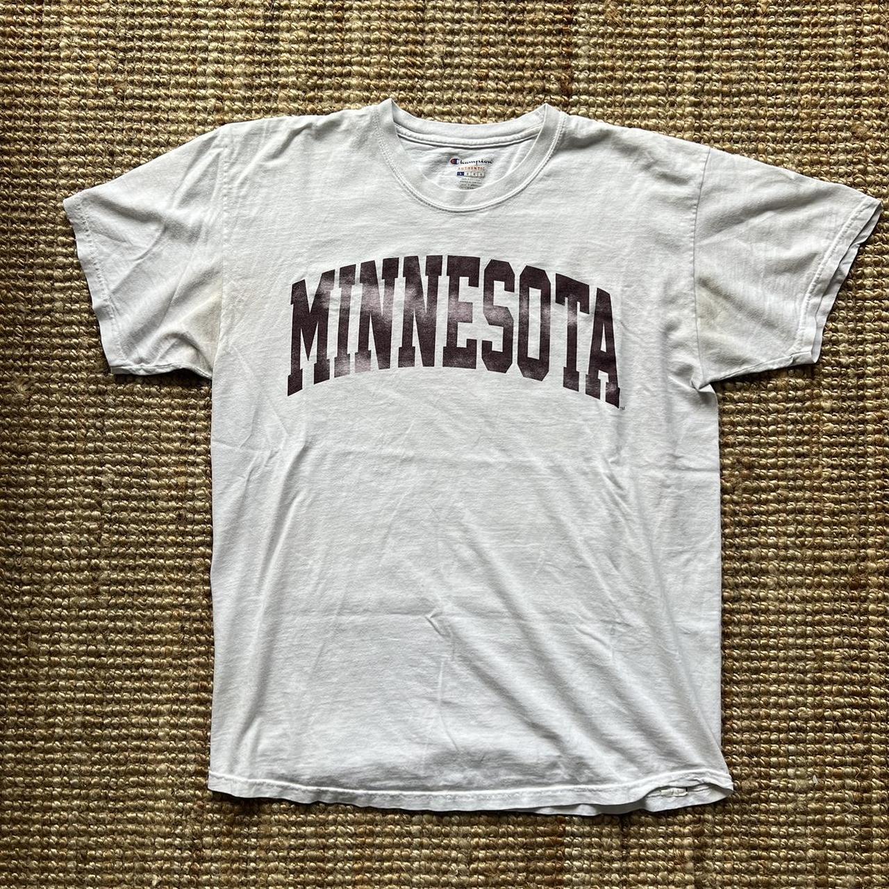 university of minnesota t shirt nice worn in... - Depop