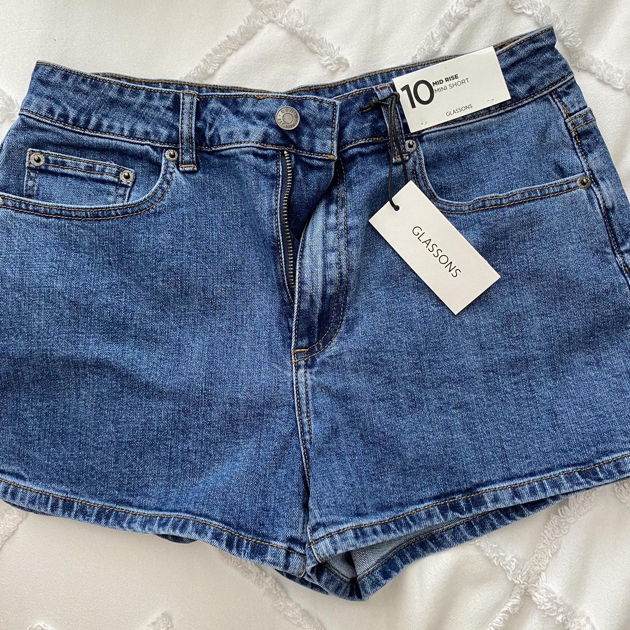 Glassons mid rise, mini shorts - Depop