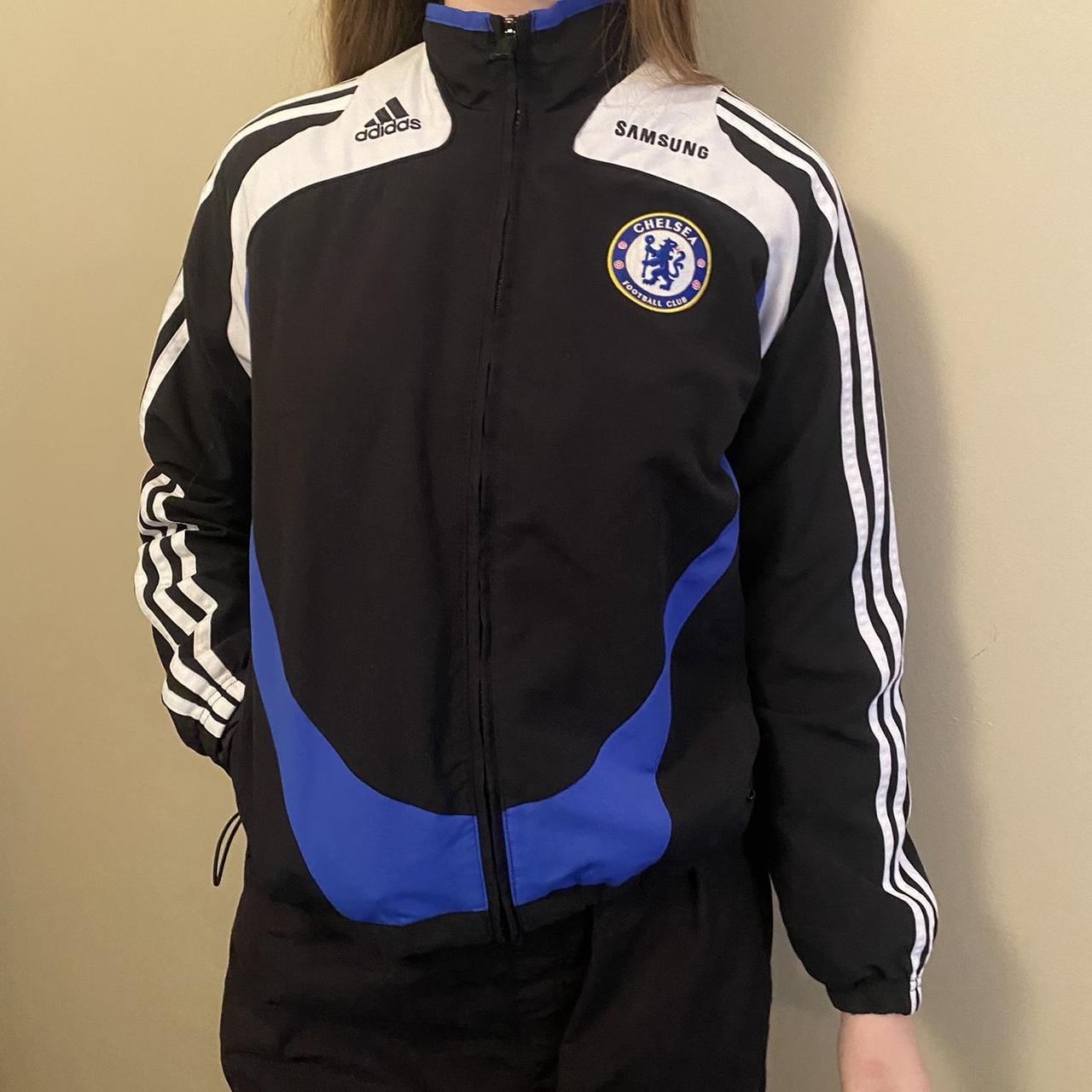 Chelsea Training Jacket 2008/09 Label says 30/32... - Depop