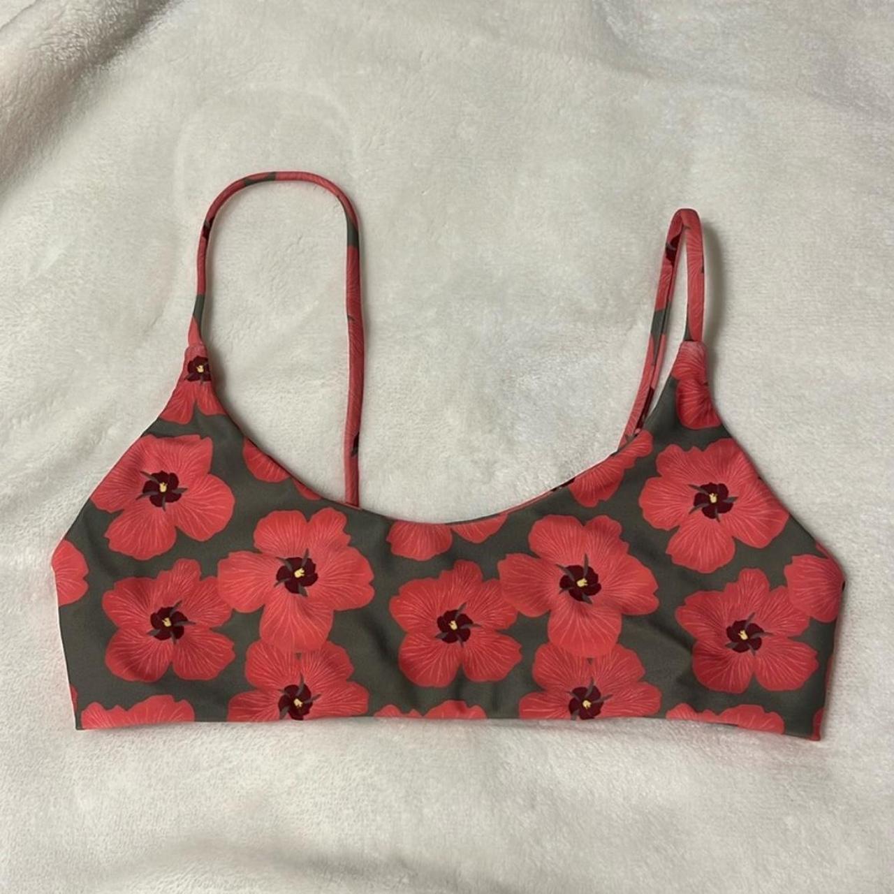 Benoa Hau Babe small top. Brand new never worn, no... - Depop