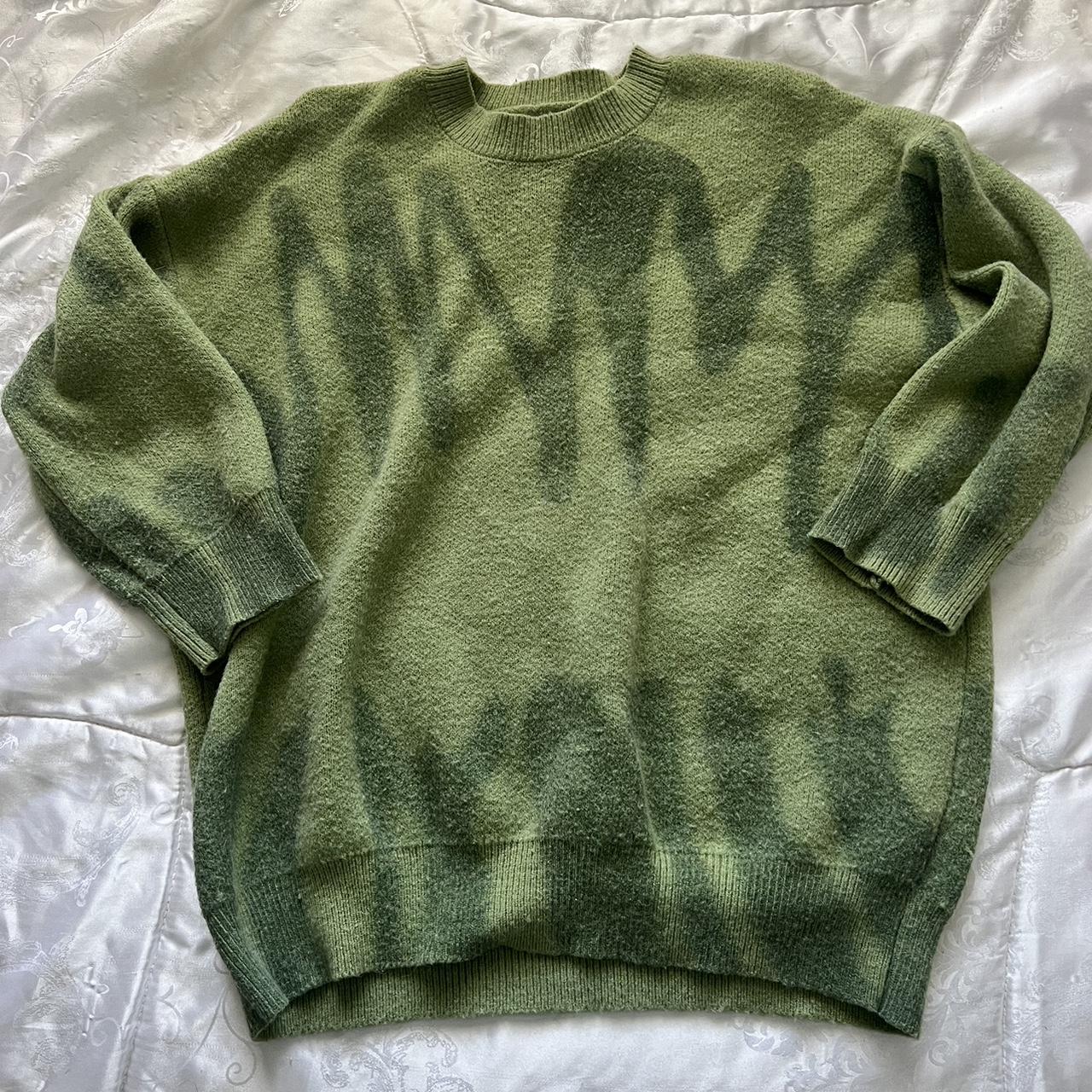 Swirly Sweater.. Super cute can style in many ways!... - Depop
