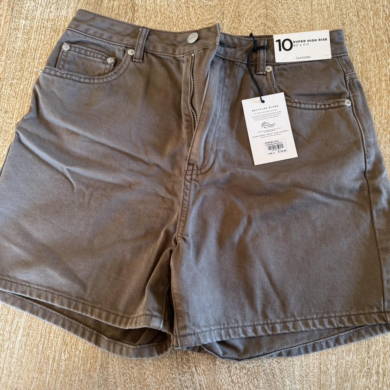 Glassons 90’s fit super high rise shorts Colour -... - Depop