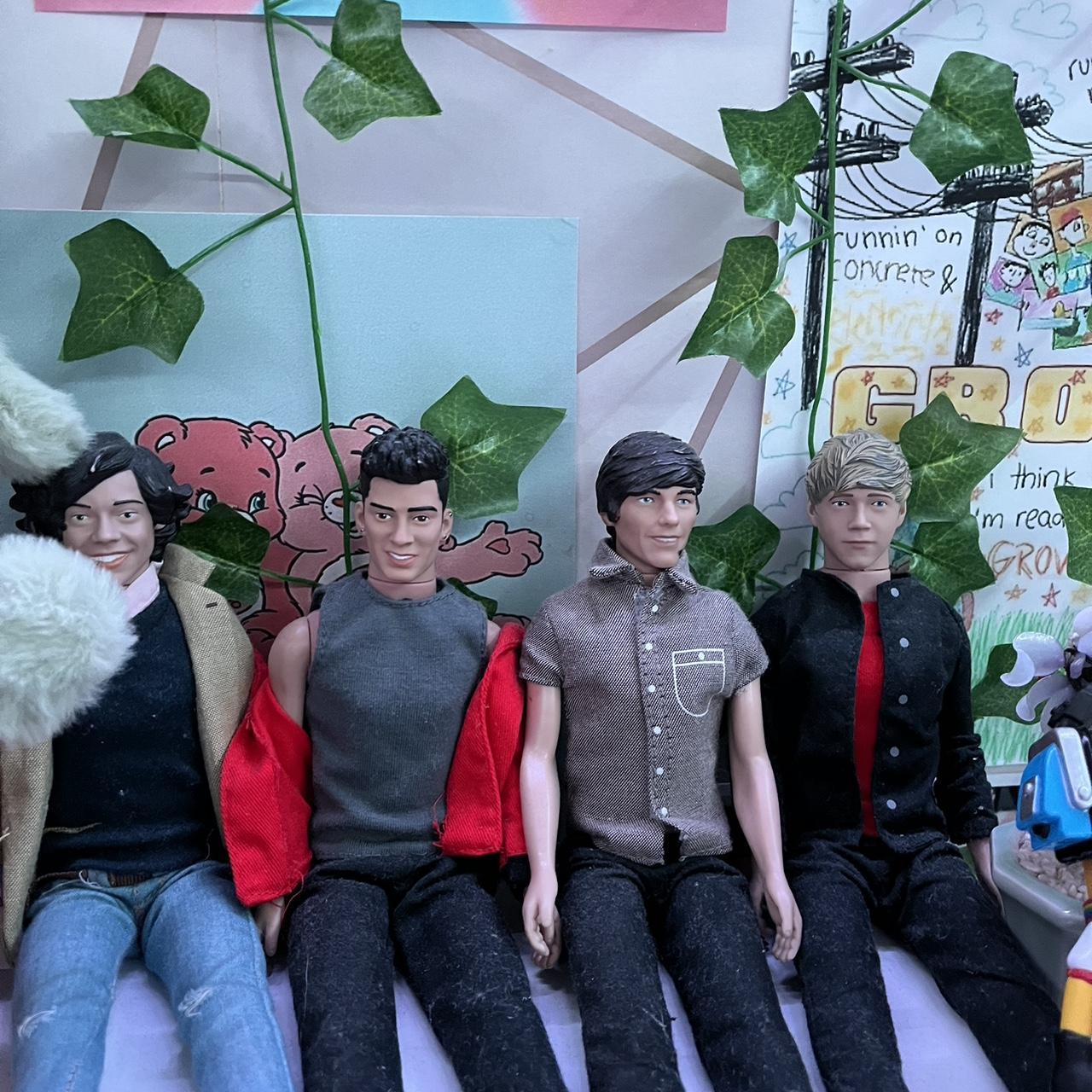 Action-figures-playsets | Depop