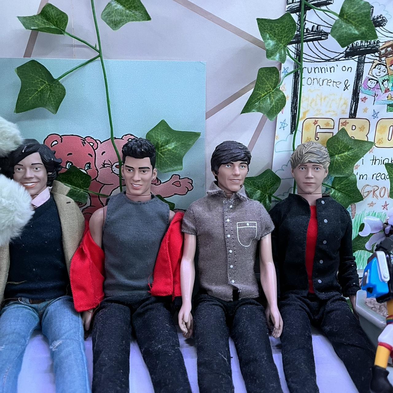 Action-figures-playsets | Depop