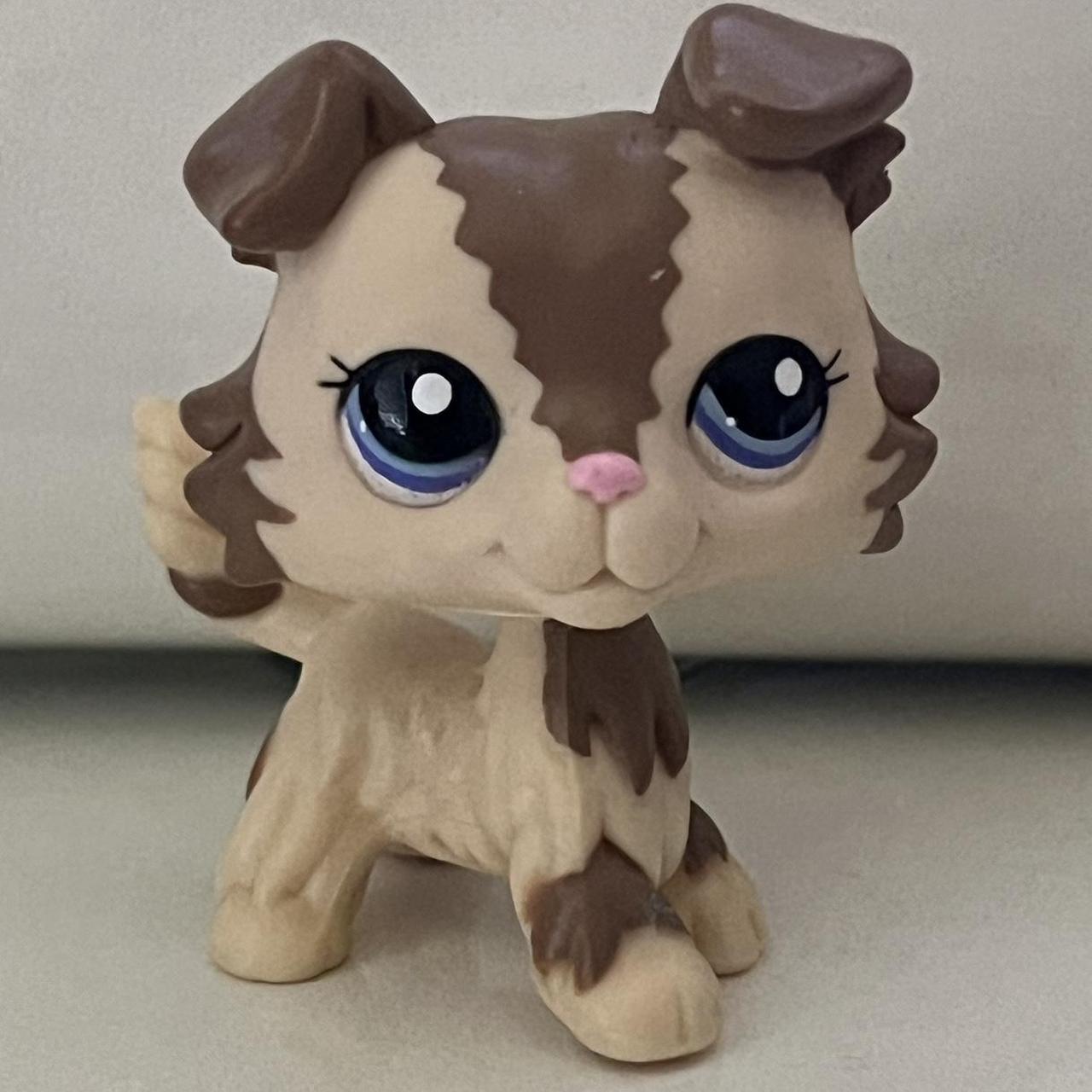 Authentic LPS #2210 -In amazing condition! -has... - Depop