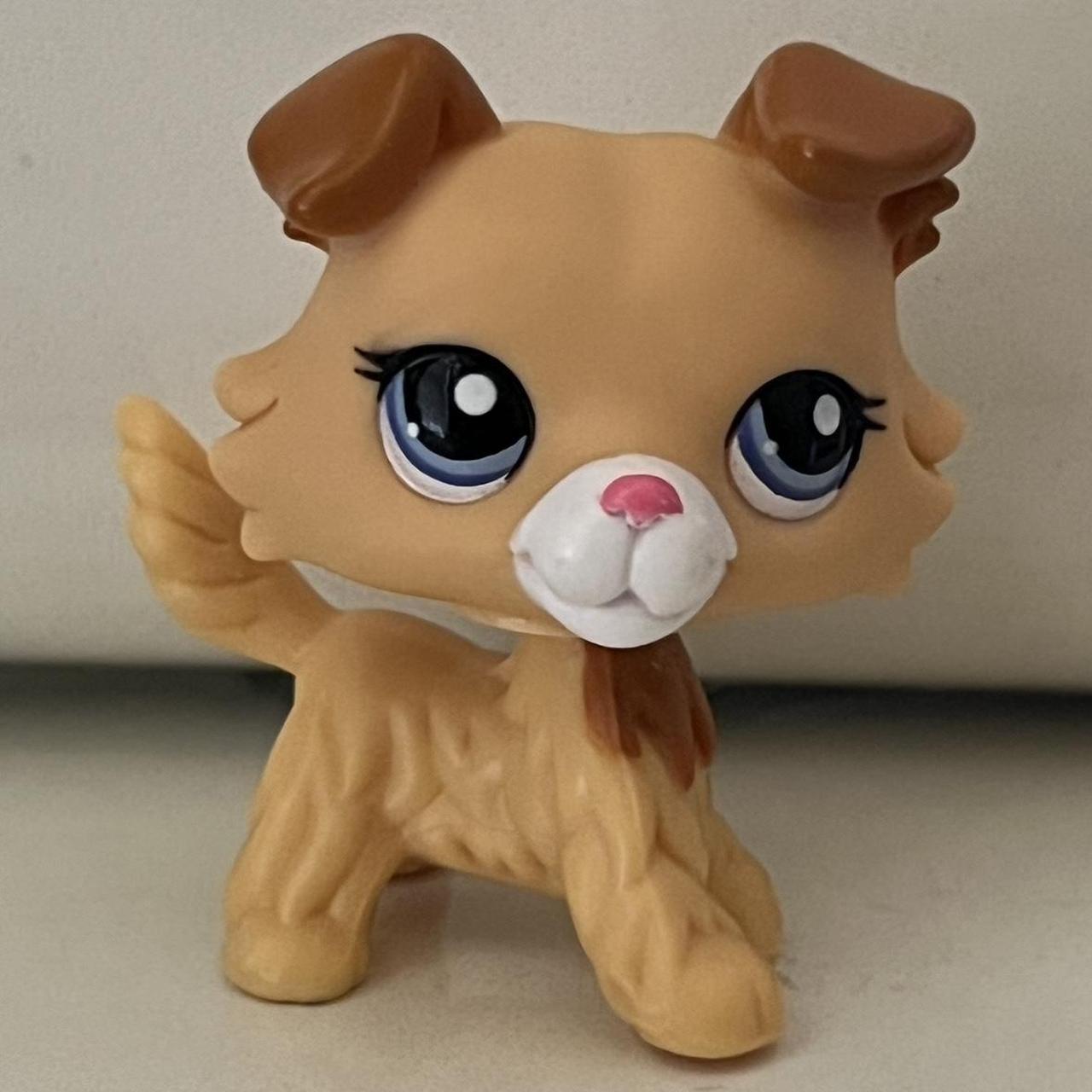 Authentic LPS #2452 -In amazing condition and stiff... - Depop