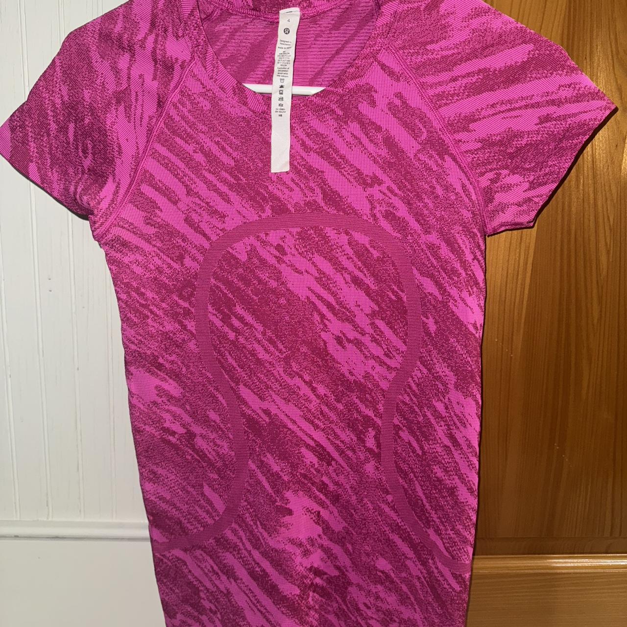 Lululemon pink swiftly tech size 4 Great... | Depop