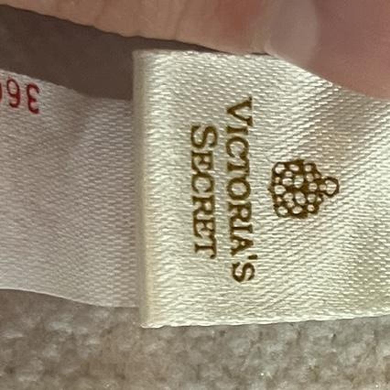 Vintage Victoria’s Secret white lace bustier🦢 Size:... - Depop