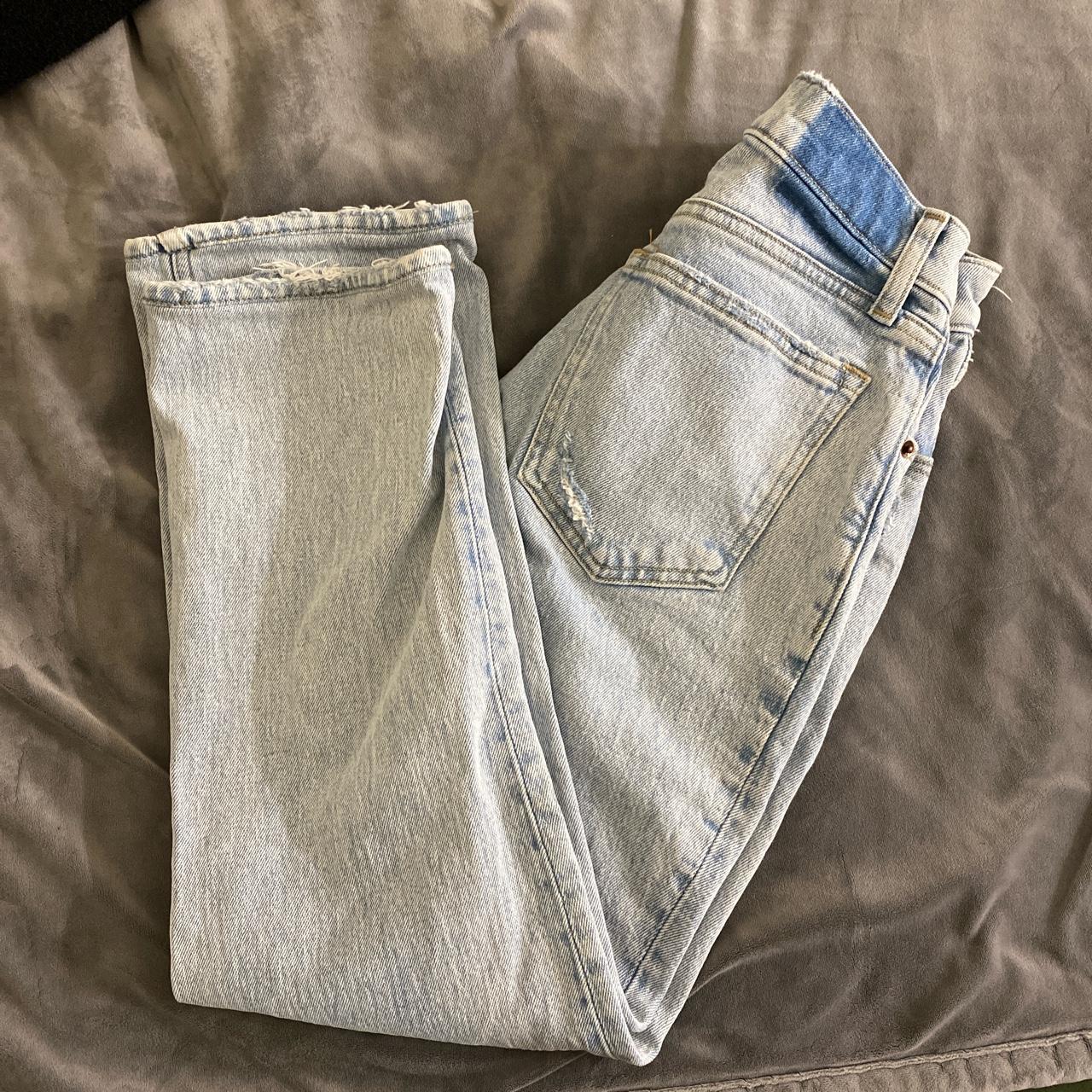 abercrombie 90s straight low rise jeans. 00s / 24 in... - Depop