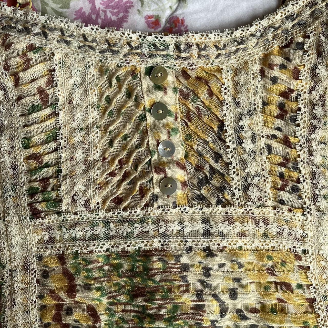 Vintage 90s/Y2k Lulumari Lace Green + Yellow... - Depop