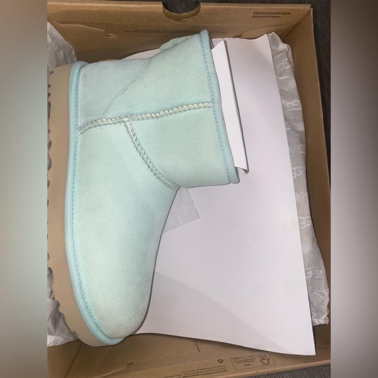 Blue mini uggs size 8 never worn - brand new - Depop