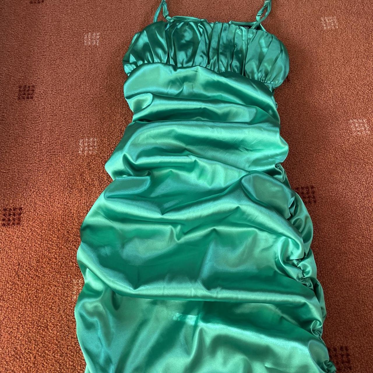 Boohoo Women's Dress | Depop