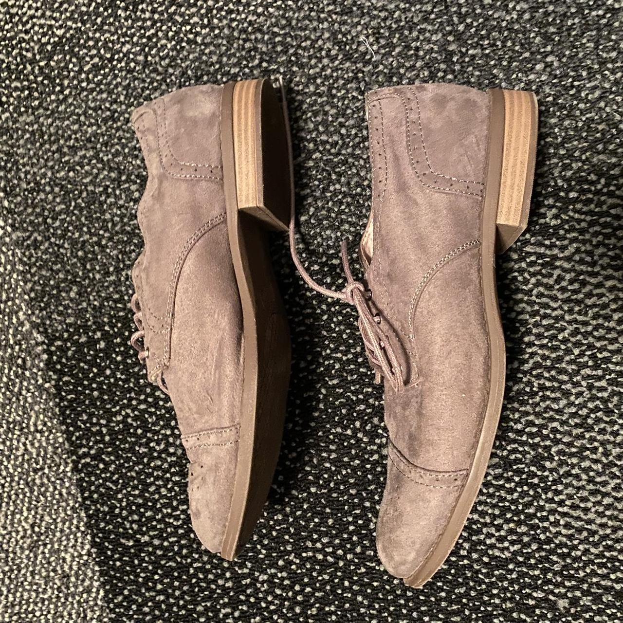 White Mountain Women's Tan and Cream Slides | Depop